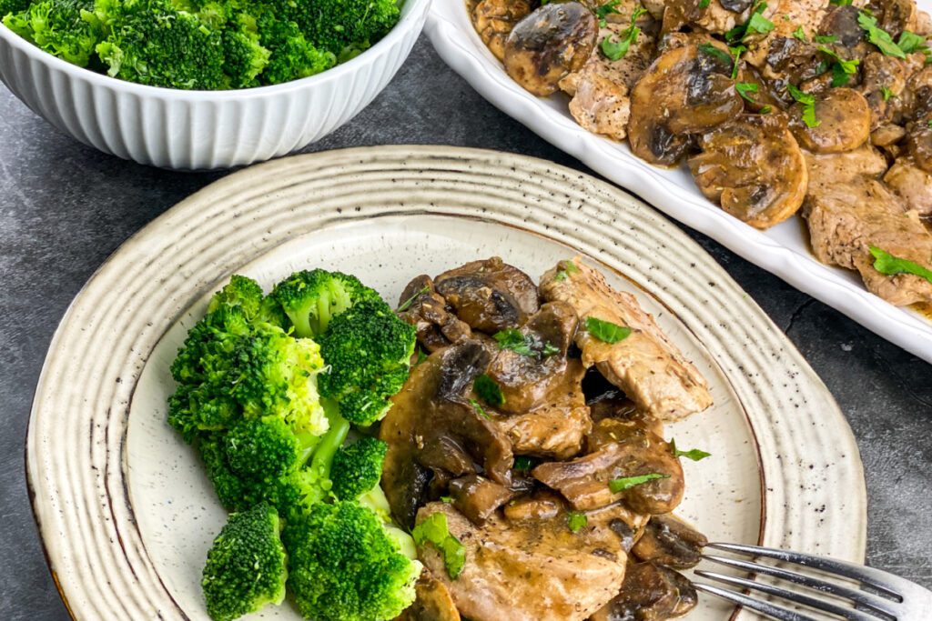 30 Minute Pork Scallopini with Mushroom Gravy